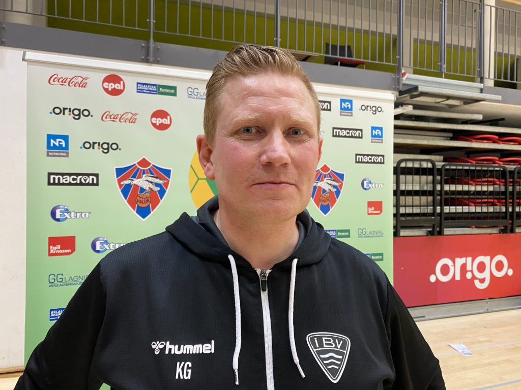 Molakaffi: Kristinn, Orri Freyr, Embla, Arnar, Sveinbjörn, Egilsnes ...