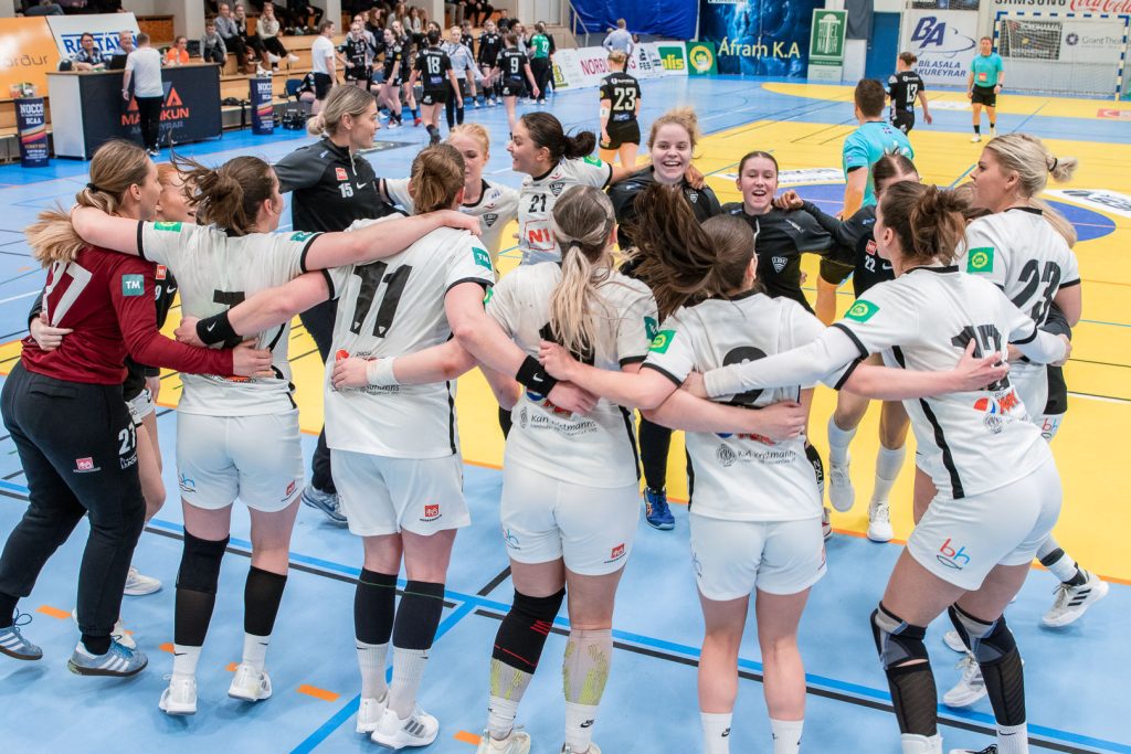 ÍBV er komið upp að hlið Vals – úrslit og staðan | Handbolti.is