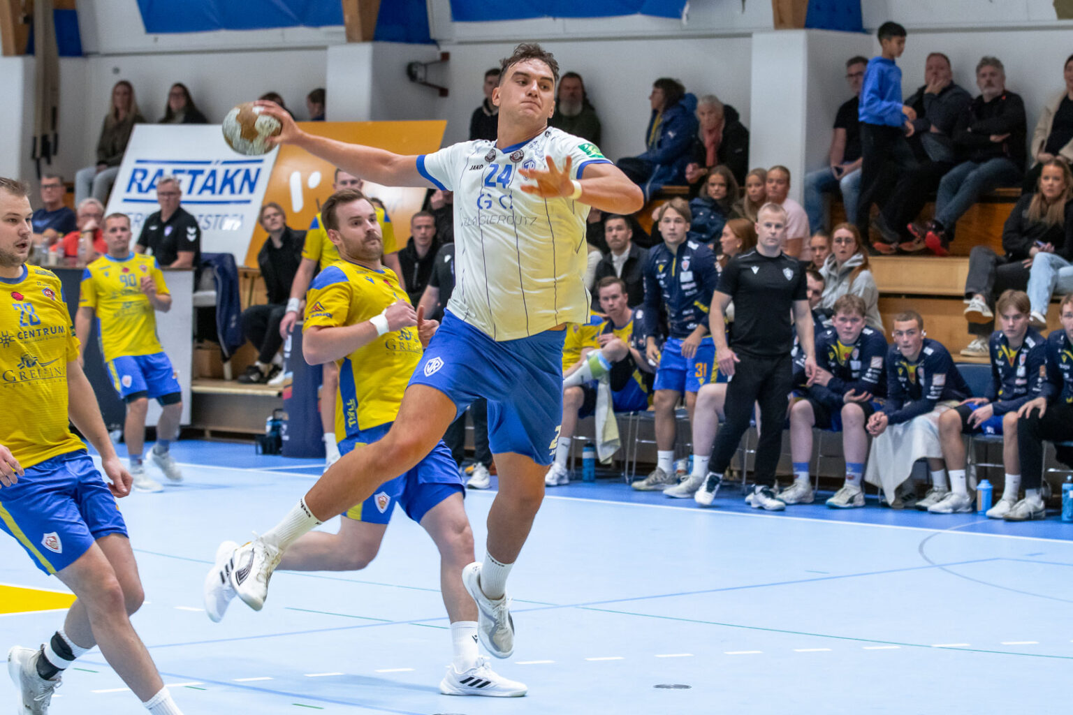 KA hafði sætaskipti við HK á botninum – ÍR lagði Fram | Handbolti.is