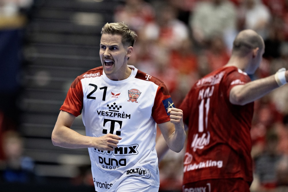 Bjarki Már skoraði sitt 300. mark fyrir Veszprém | Handbolti.is