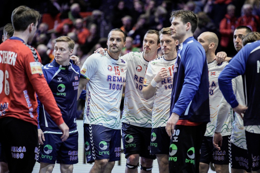 Haraldur konungur sá sína menn tapa í Bærum | Handbolti.is