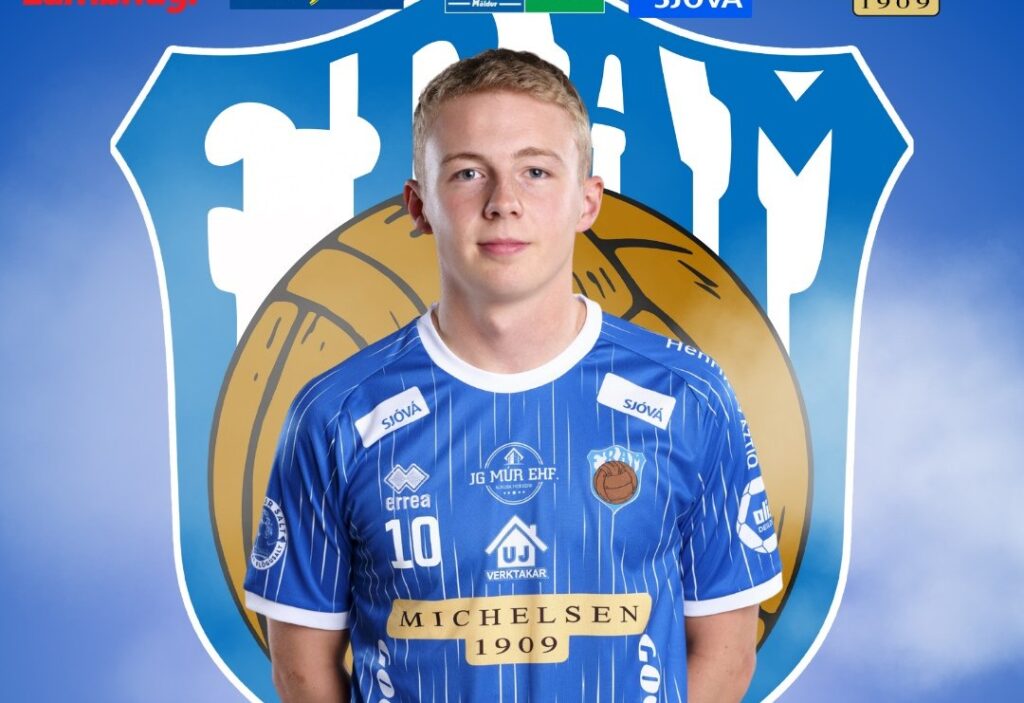 Theodór skrifaði undir nýjan samning við Fram | Handbolti.is