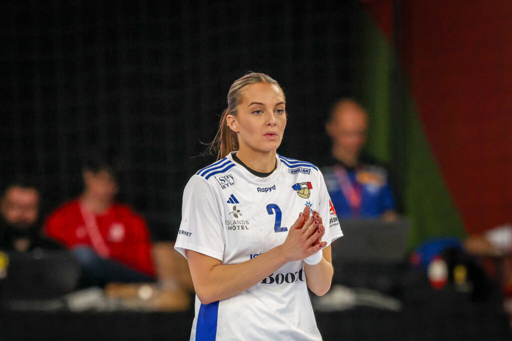 Tekur sér frí frá handbolta – mjög erfið ákvörðun en nauðsynleg ...