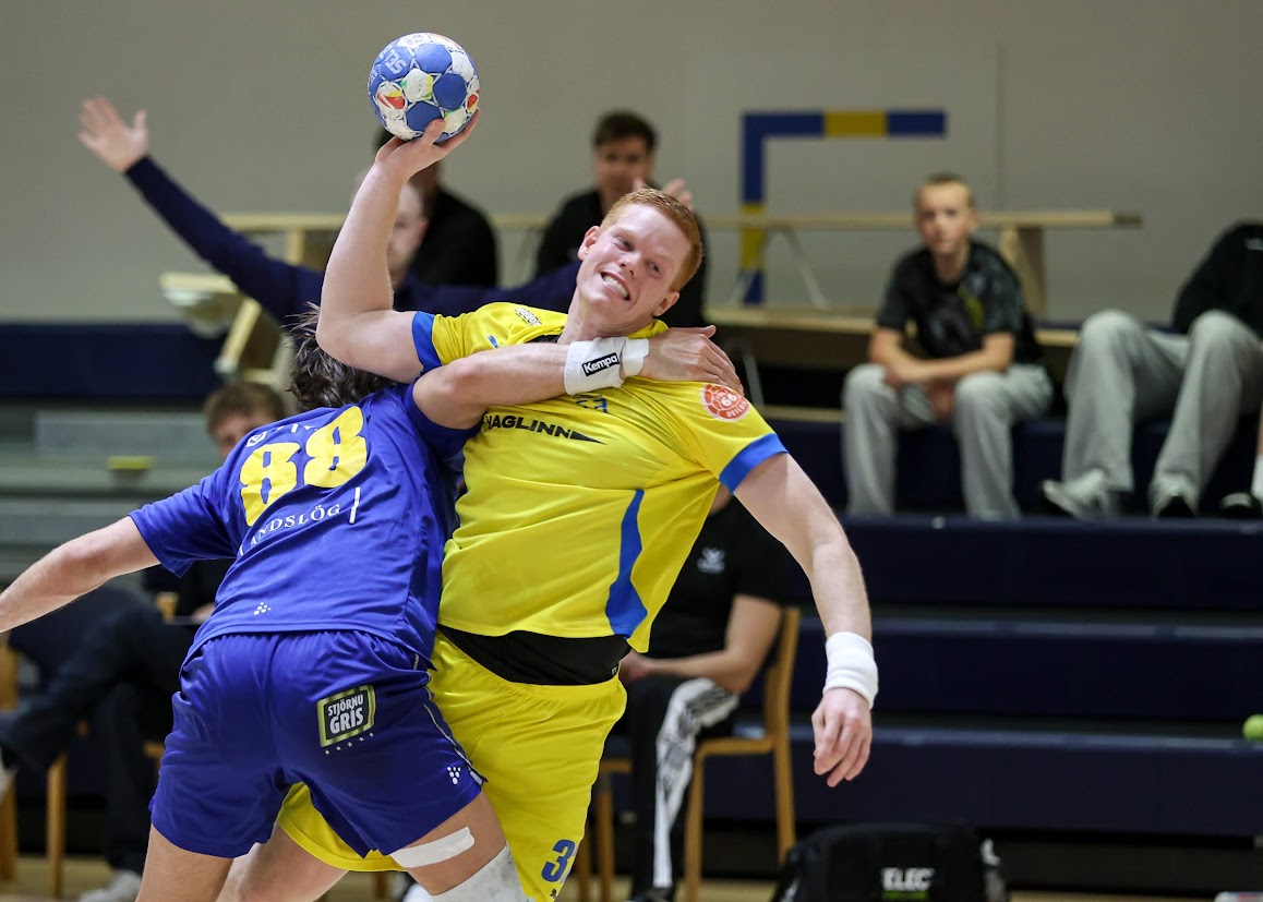Tómas Bragi skoraði flautumark á Nesinu | Handbolti.is