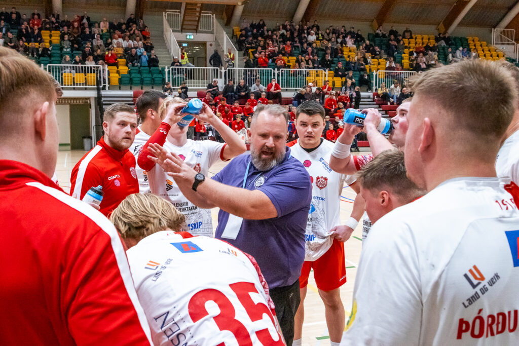 Þórsarar fögnuðu og sendu Selfoss í 11. sætið | Handbolti.is