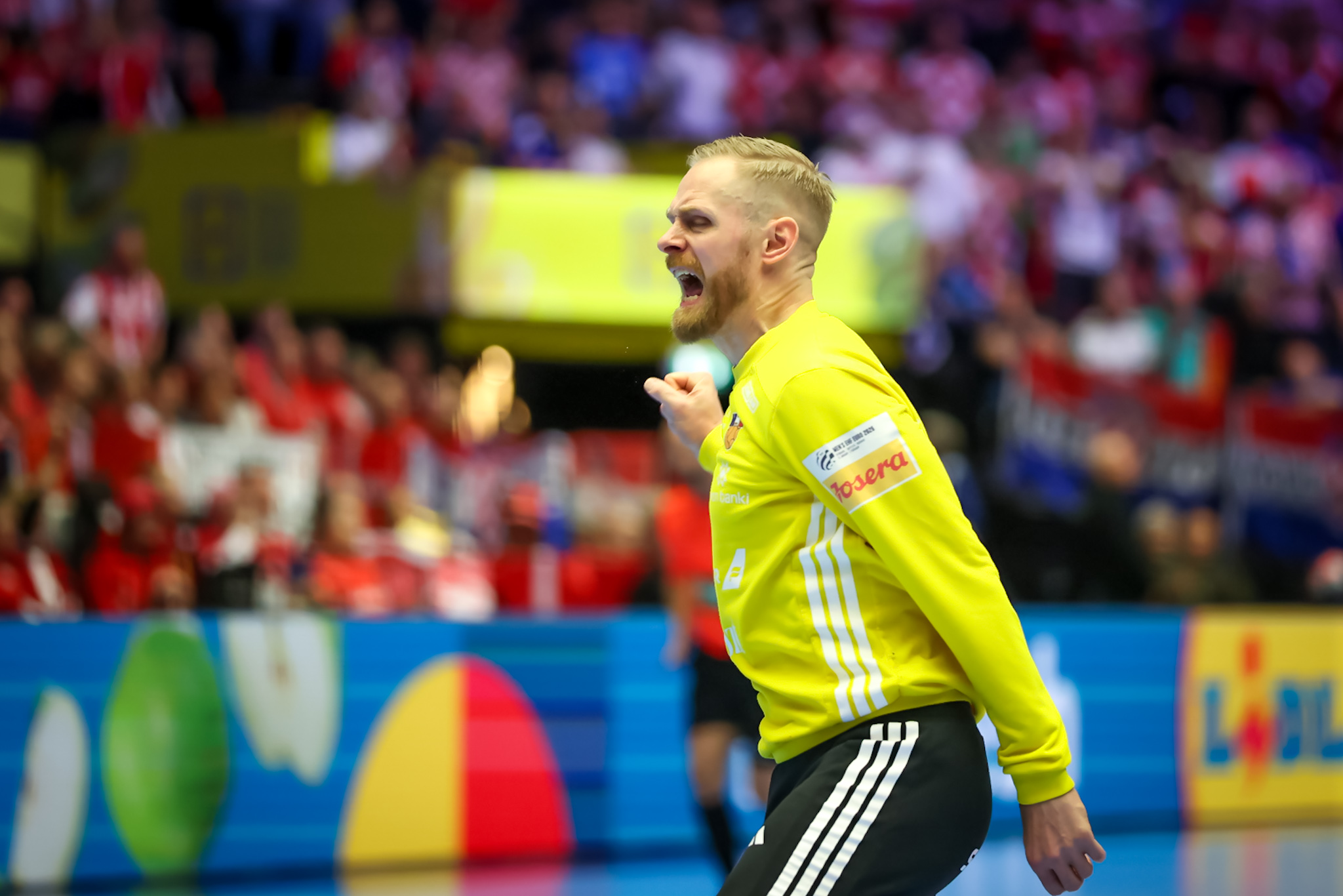 Hætti ekki að gefa kost á mér í landsliðið meðan ég spila handbolta ...